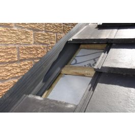 Klober PVC Secret Gutter - 97 x 3000mm (Pack of 5)